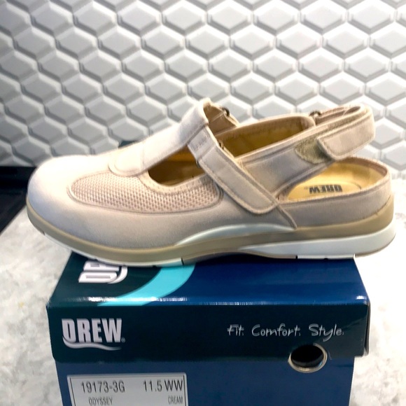 DREW | Shoes | Drew Odyssey Cream Orthopedic Sandals 15ww | Poshmark